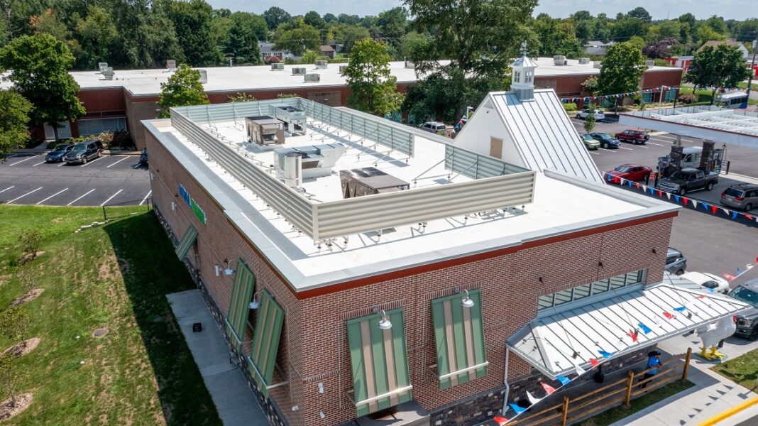 RoofScreen LT™: Quick and Cost-Effective HVAC Screening | RoofScreen